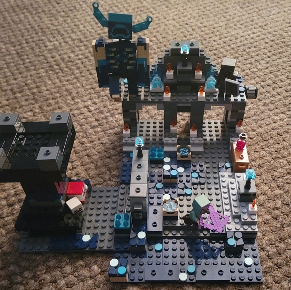 Lego Minecraft | Toys | Lego Minecraft Set2246 The Deep Dark Battle ...